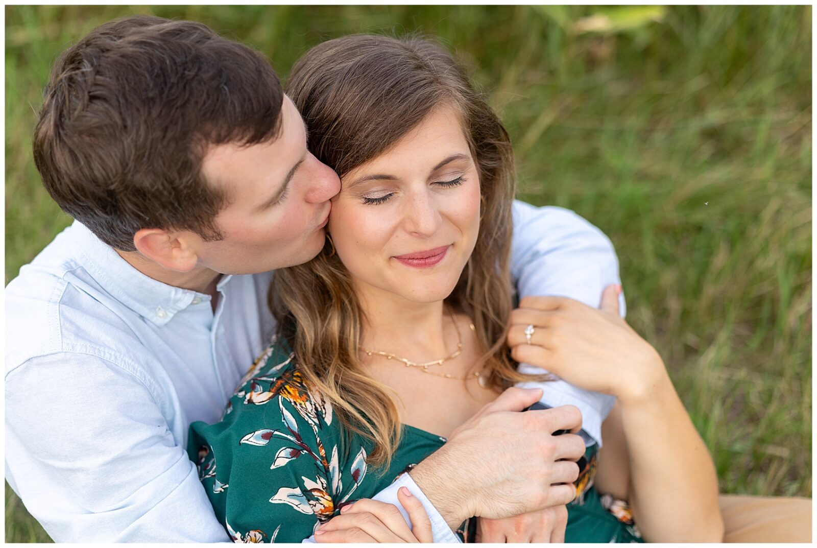 SUMMERTIME ENGAGEMENT PHOTOS IN WEST SALEM, WI | HAILEY & REID ...